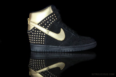 Nike WMNS Dunk Sky Hi "Gold Stud" - SneakerNews.com