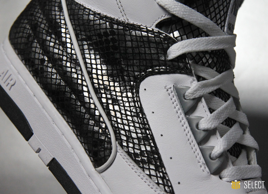 Sneaker News Select: Nike Air Python