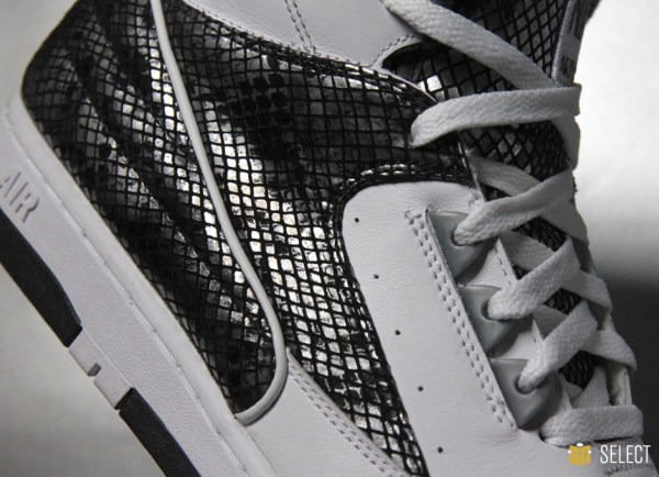Sneaker News Select: Nike Air Python