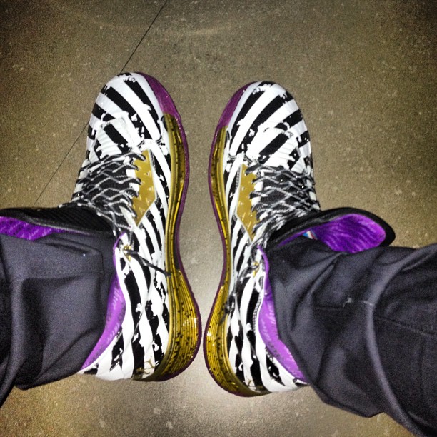 Dwyane Wade Shows Off New Li-Ning Way of Wade 2 Colorway - SneakerNews.com