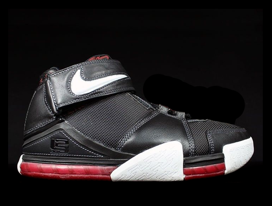 A Complete History of Nike LeBron "Away" Colorways - SneakerNews.com