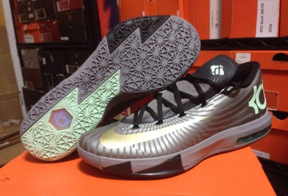 Nike KD 6 "Precision Timing" - Available Early on eBay - SneakerNews.com