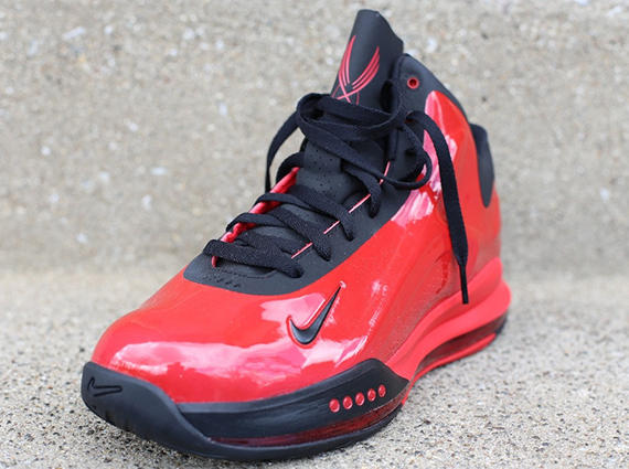 "University Red" Nike Hyperflight Max - SneakerNews.com