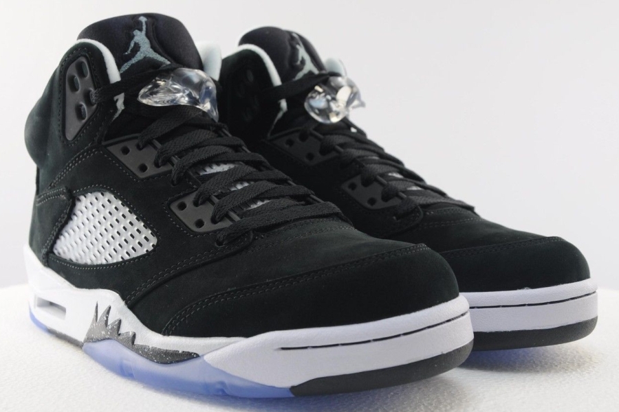 Air Jordan 5 - Black - Cool Grey - White - SneakerNews.com