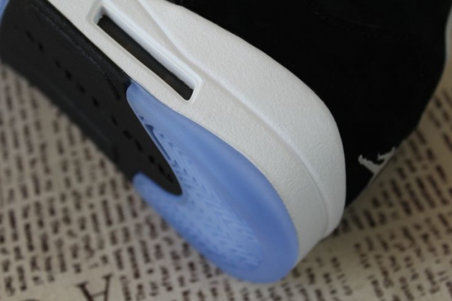 Air Jordan 5 Retro "Oreo" - SneakerNews.com