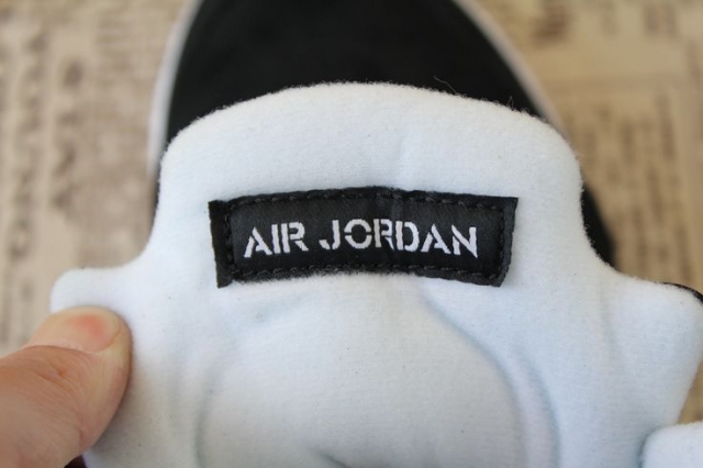 Air Jordan 5 Retro "Oreo" - SneakerNews.com
