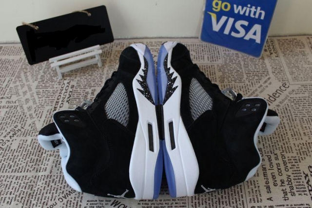 Air Jordan 5 Retro "Oreo" - SneakerNews.com