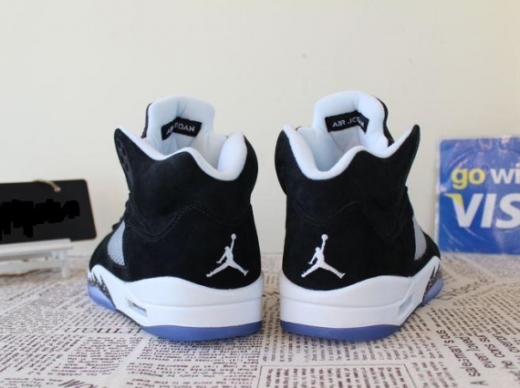 Air Jordan 5 Retro "Oreo" - SneakerNews.com