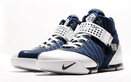 11 Days of Nike LeBron: The Zoom LeBron V - SneakerNews.com