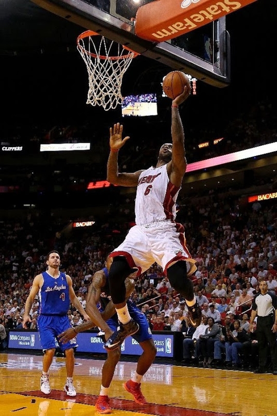 Nike LeBron 10 "Hoops for Troops" PE - SneakerNews.com