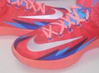 Nike Hyperrev - Red - Blue - SneakerNews.com