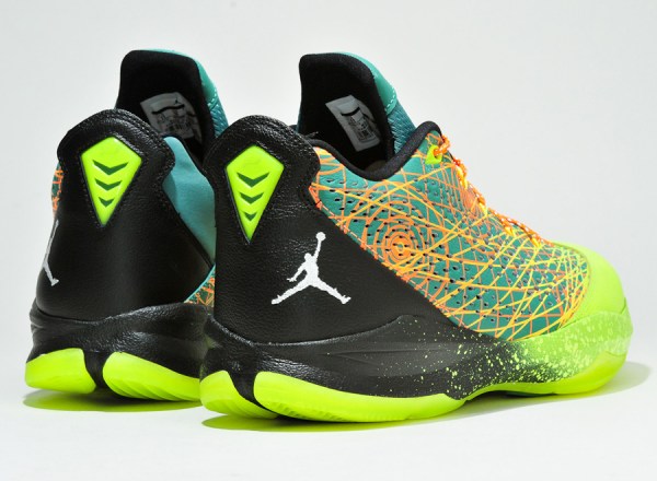 Jordan CP3.VII "Christmas" - Release Date - SneakerNews.com