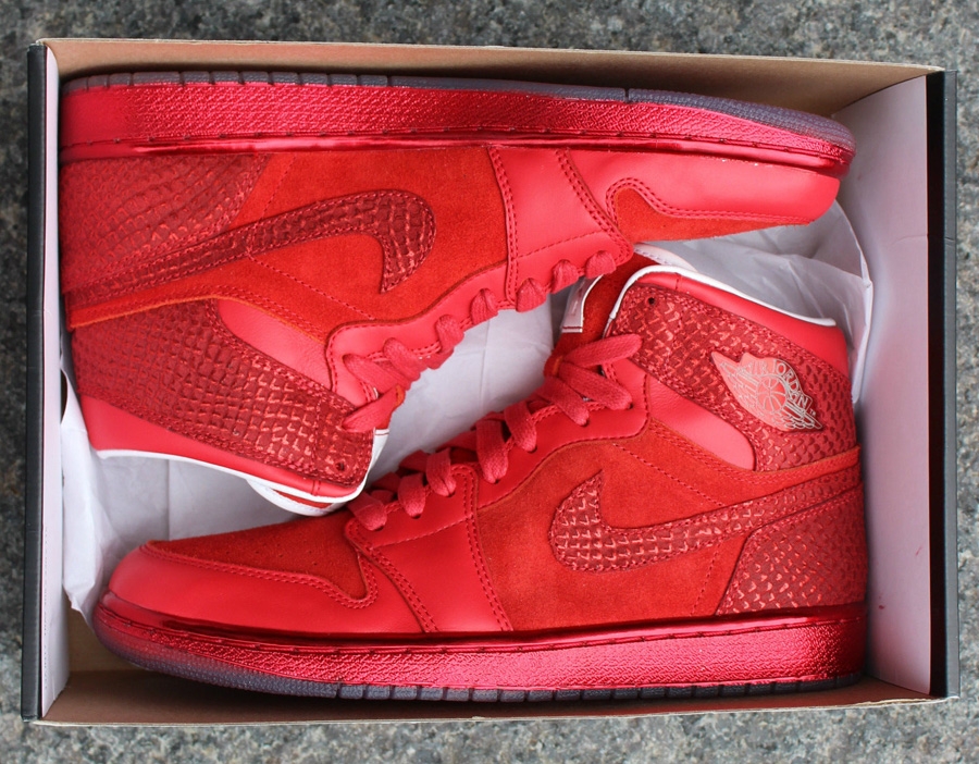Air Jordan 1 "Legends of the Summer" - Available on eBay - SneakerNews.com