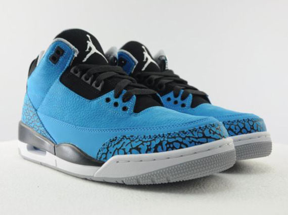 Air Jordan 3 "Powder Blue" - Available Early on eBay - SneakerNews.com