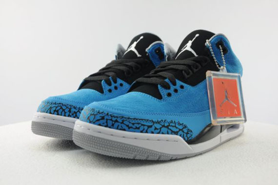 Air Jordan 3 "Powder Blue" - Available Early on eBay - SneakerNews.com