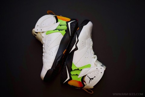 Air Jordan 7 "Air Tech Challenge 3/4" Customs by Ramses - SneakerNews.com