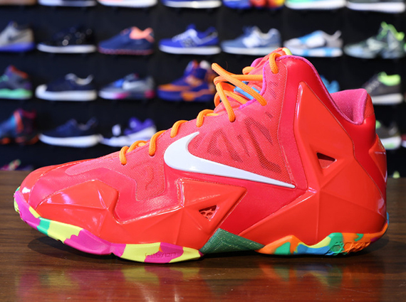 Nike LeBron 11 GS - Laser Crimson - White - Pink Foil - Total Orange ...