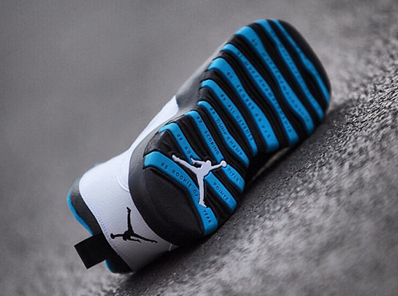"Powder Blue" Air Jordan 10 Retro - SneakerNews.com