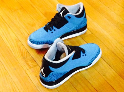 "Powder Blue" Air Jordan 3 Retro - SneakerNews.com