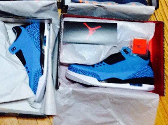 "Powder Blue" Air Jordan 3 Retro - SneakerNews.com