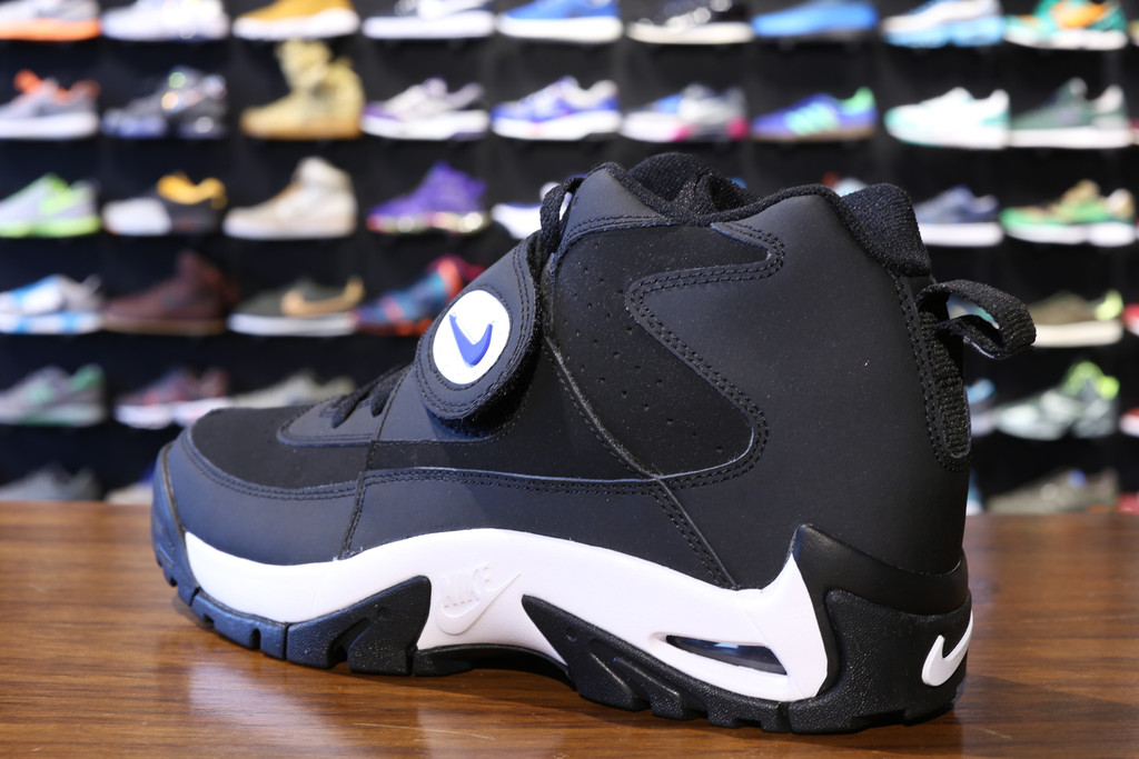 Nike Air Mission Retro - Release Date - SneakerNews.com