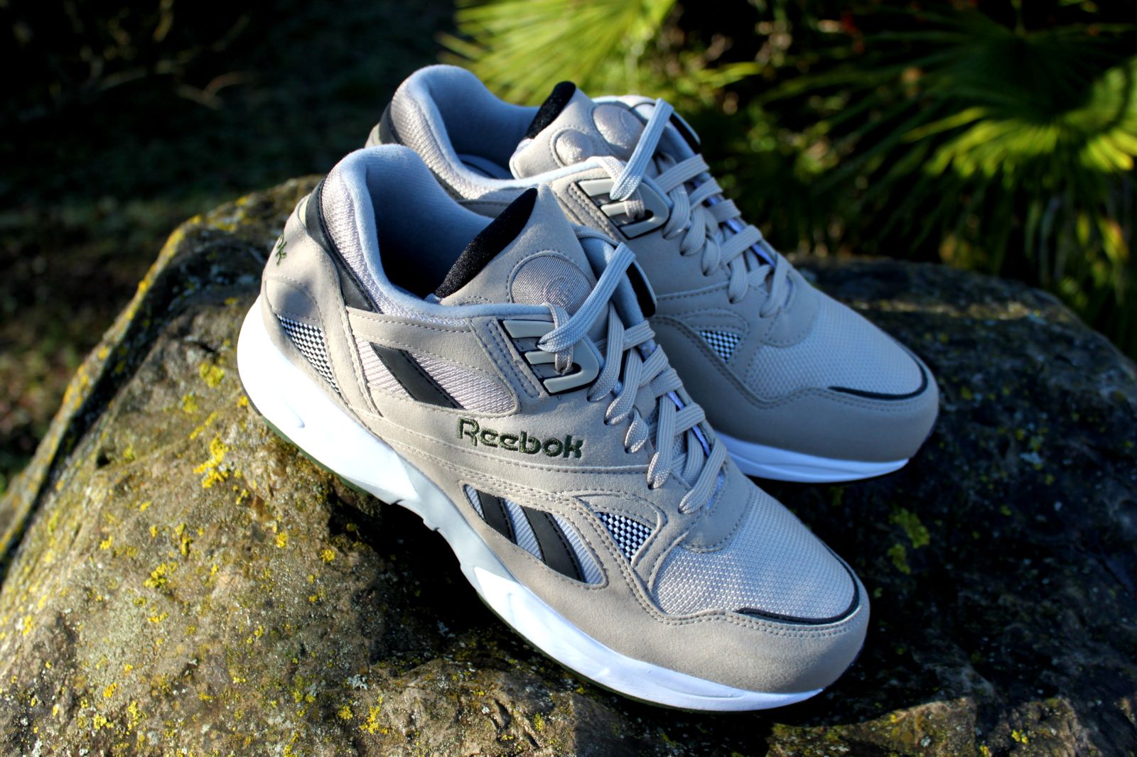 Reebok Pump Graphlite "Tin Grey" - SneakerNews.com