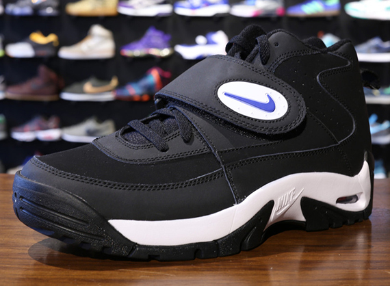 Nike Air Mission Retro - Release Date - SneakerNews.com