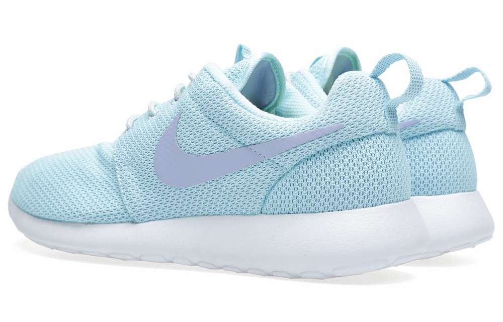 Nike Roshe Run - Glacier Ice - Purple Fade - SneakerNews.com