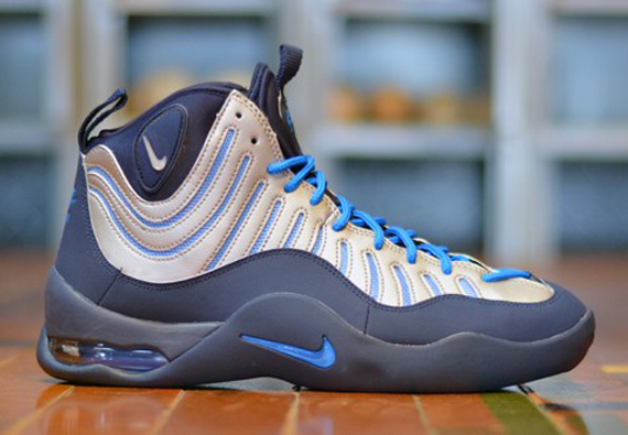 Nike Air Bakin' "Midnight Navy" - SneakerNews.com