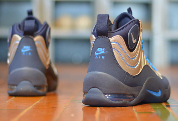 Nike Air Bakin' "Midnight Navy" - SneakerNews.com