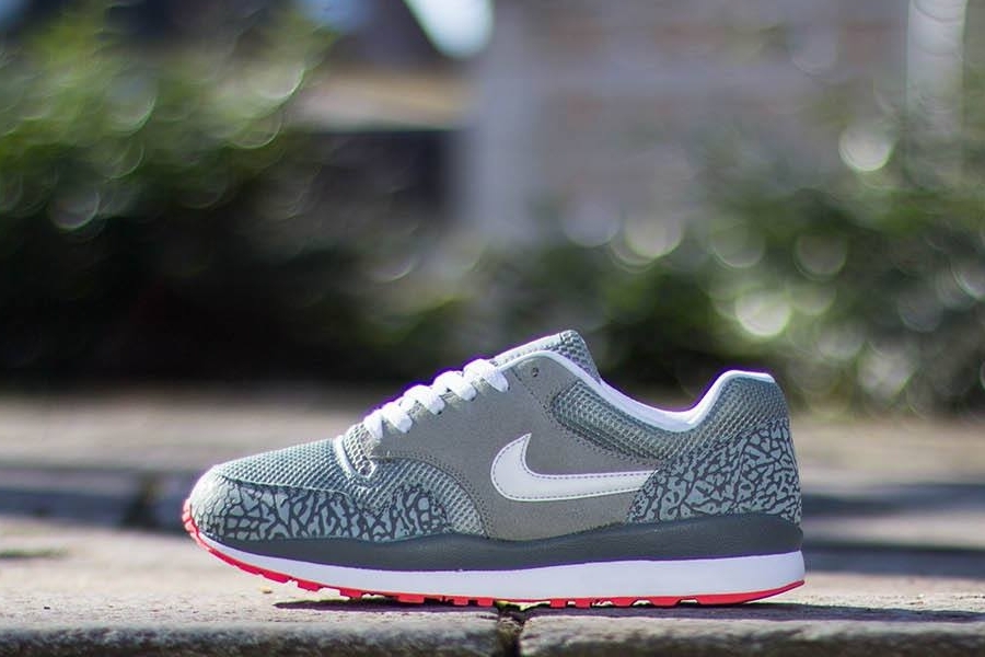 Nike Air Safari "Elephant" - Mica Green - Light Base Grey - Crimson ...