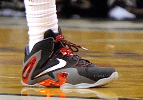 Nike LeBron 11 Elite "Playoffs" PE - SneakerNews.com