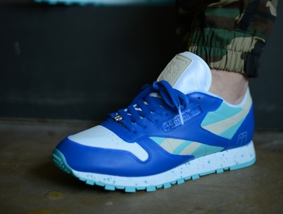 Size Magazine x Reebok Classic Leather "Galloping Horse" Customs ...
