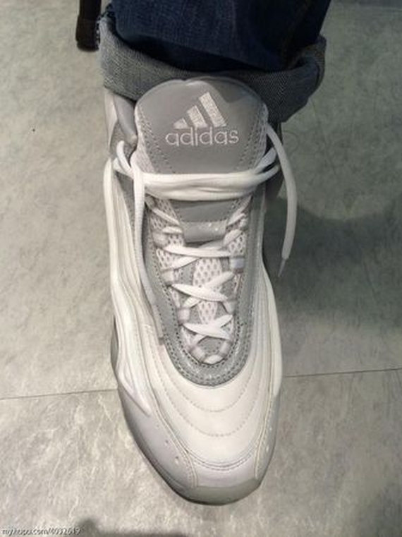 adidas KB8 II Retro - Upcoming Releases - SneakerNews.com