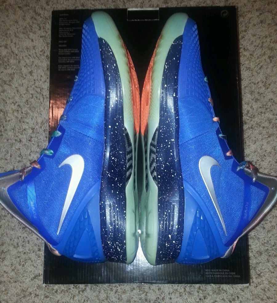 Nike Hyperdunk 2012 Supreme "Galaxy" PE on eBay - SneakerNews.com