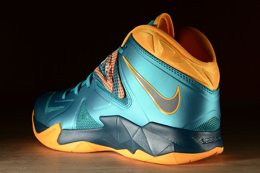 Nike LeBron Soldier 7 - Turbo Green - Atomic Mango - Nightshade ...