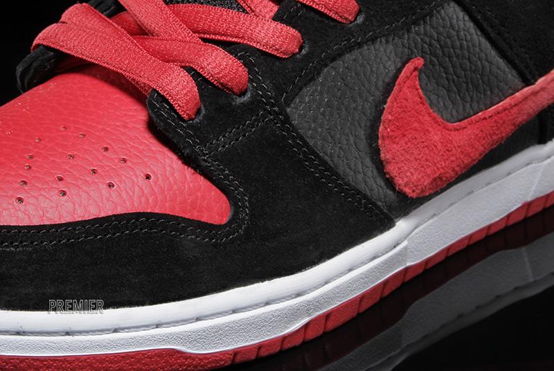 Nike SB Dunk "J-Pack" - Available - SneakerNews.com