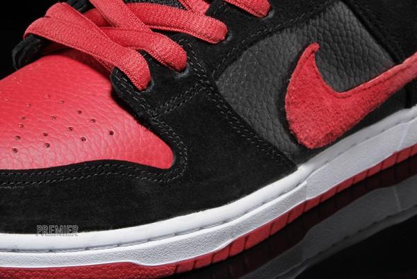 Nike SB Dunk "J-Pack" - Available - SneakerNews.com
