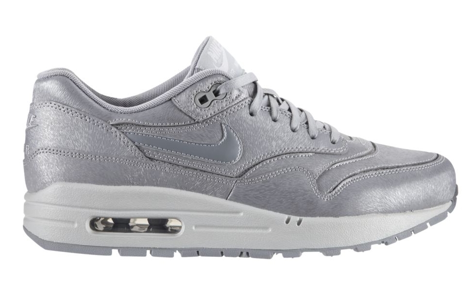 Nike Sportswear Womens Cut-Out Pack - SneakerNews.com