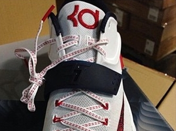 Nike KD 7 - SneakerNews.com