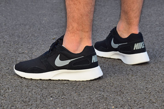 A First Look at the Nike Kaishi - SneakerNews.com