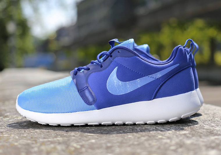 Nike Roshe Run Hyperfuse "Gamma Royal" - SneakerNews.com