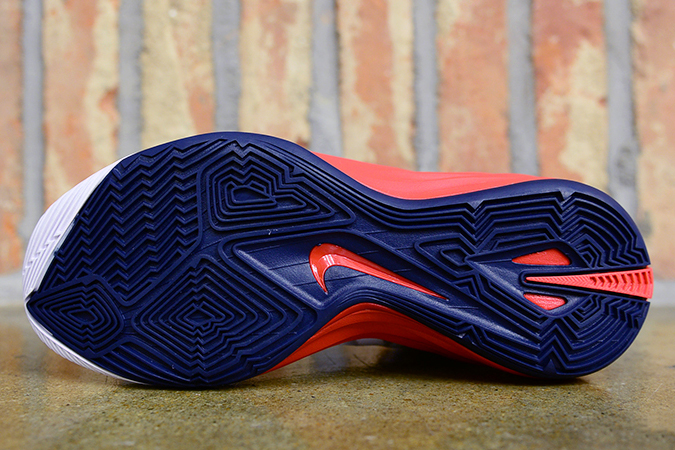 Nike Hyperdunk 2014 "USA" - SneakerNews.com