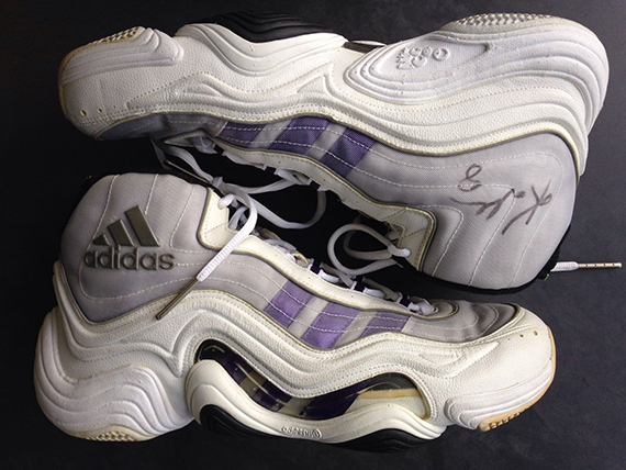 adidas KB II - Kobe Bryant Autographed/Game-Worn Pair on eBay ...