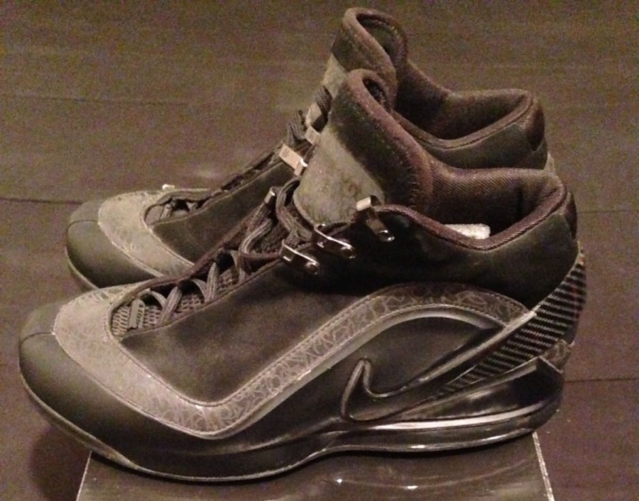 Nike LeBron Power Max 6 Sample on eBay - SneakerNews.com