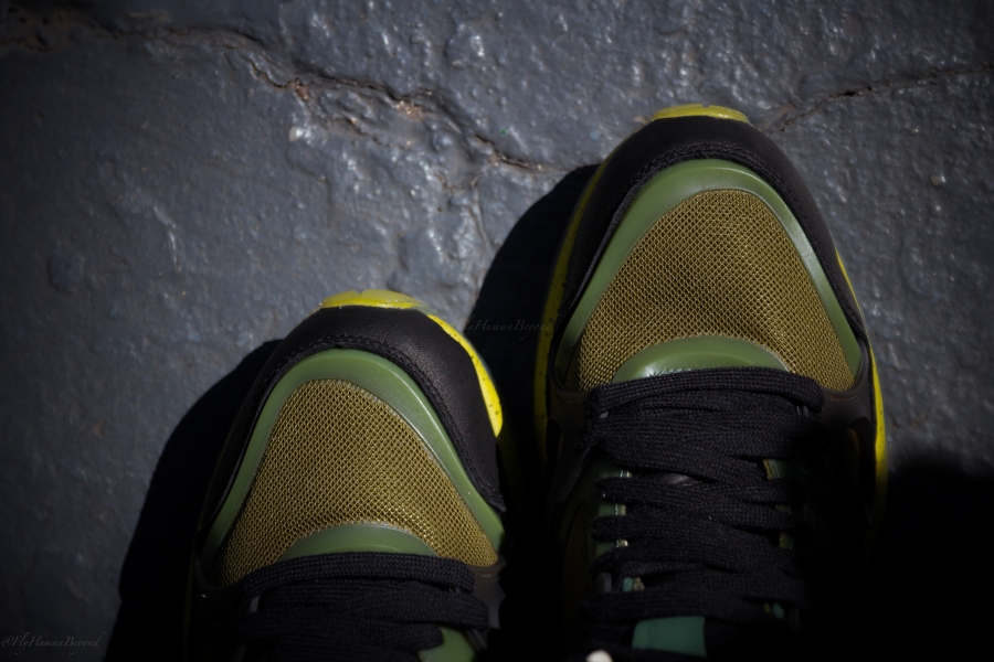 Alexander McQueen x Puma MCQ Run Mid - SneakerNews.com