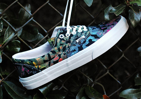 Della x Vans Era - SneakerNews.com