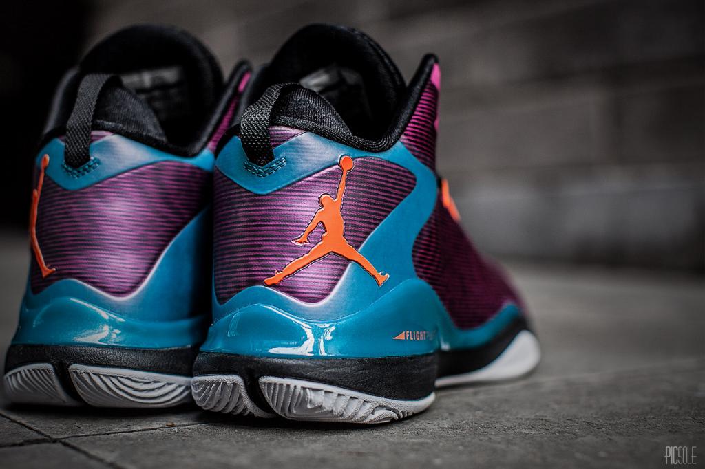 Jordan Super.Fly 3 "River Walk" - SneakerNews.com