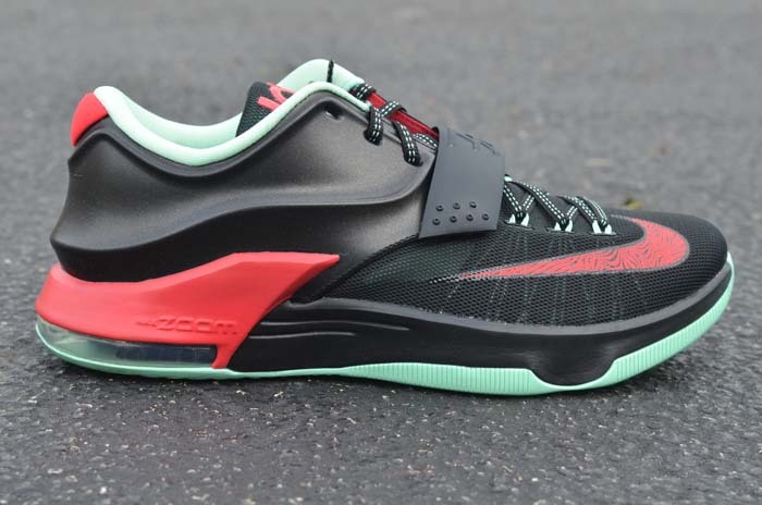 Nike KD 7 "Bad Apple" - Release Date - SneakerNews.com