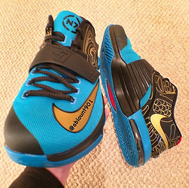 Another Look at the Nike KD 7 "N7" - SneakerNews.com